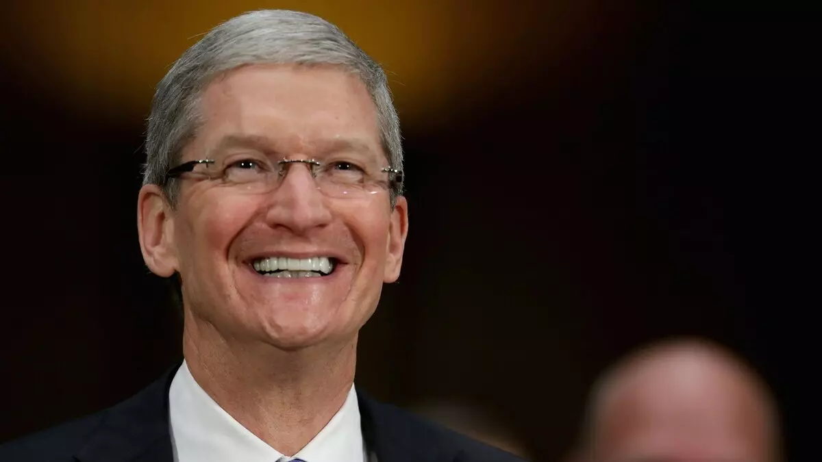 Tim Cook je podijelio mišljenje o autom automobilu 10167_0