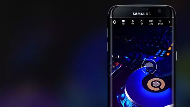 व्हिडिओवर Samsung दीर्घिका S8 बद्दल नवीन तपशील 10321_0
