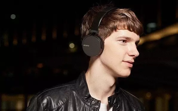 Sony-Headphones_8.