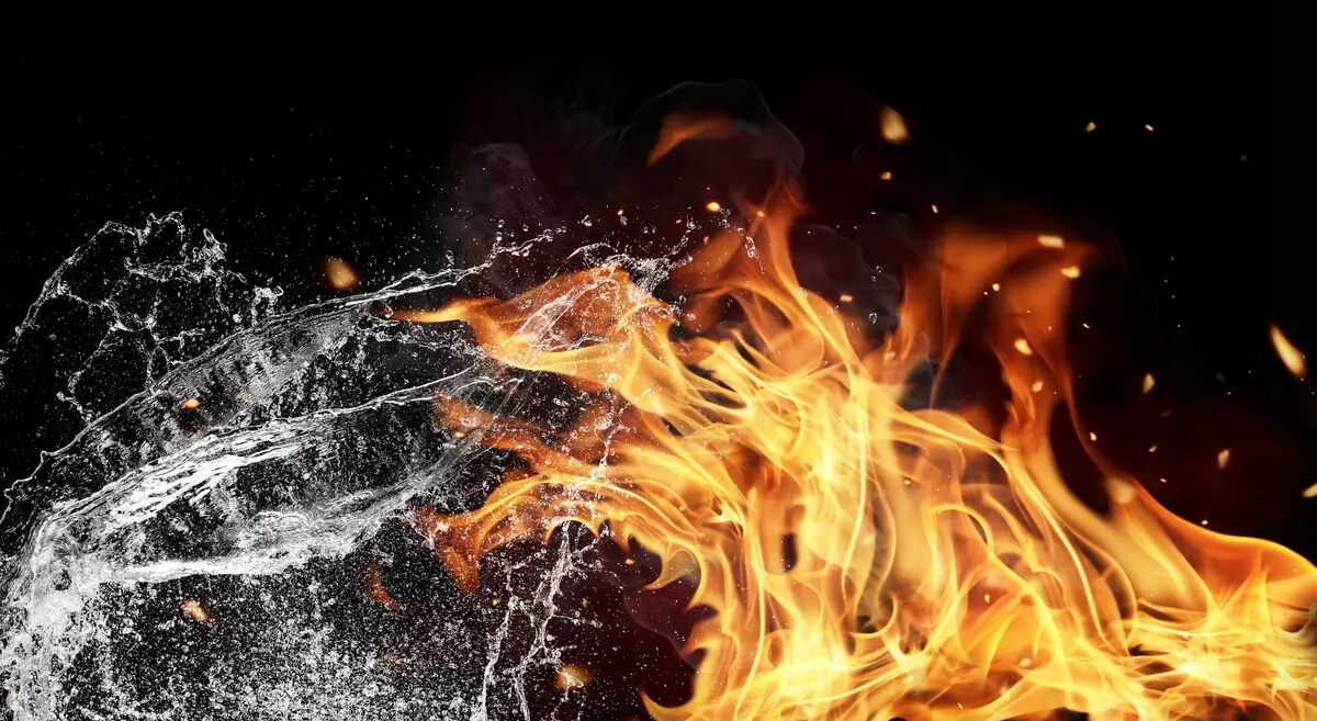 Hangi iPhone yangın ve suda hayatta kalacak (video) 10780_0