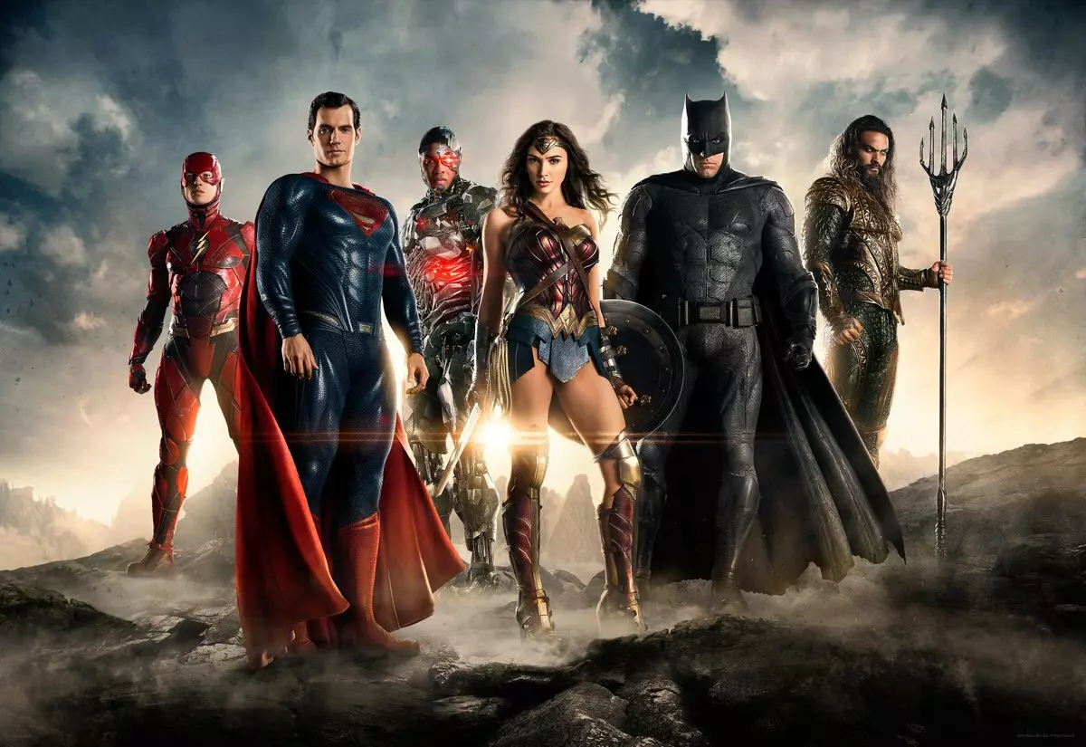 Sucedió. Batman, Wonder Woman, Flash, Cyborg y Aquamen en el primer tráiler 