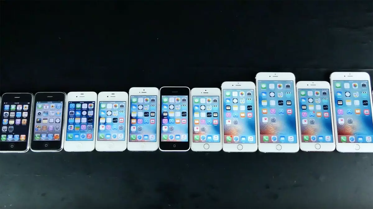 Všetky iPhone od 2G do SE zbierali spolu a testovali sa na rýchlosť práce. Hádaj, kto vyhral? 11227_0