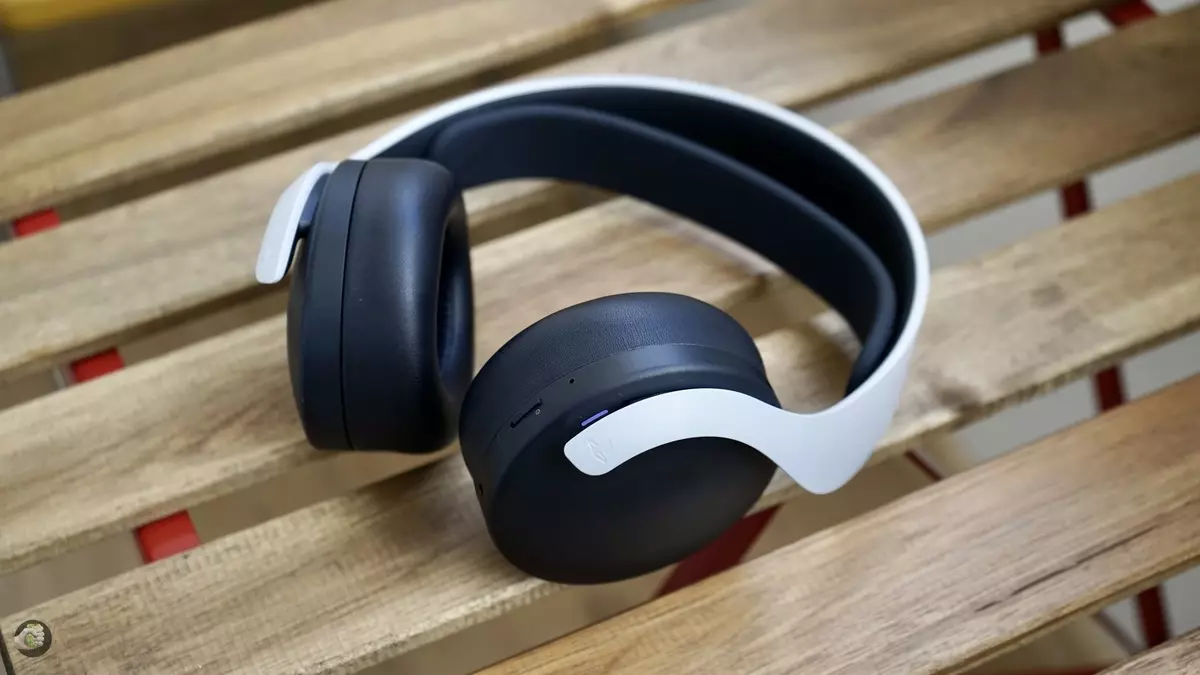 Sony pulse 3D headset