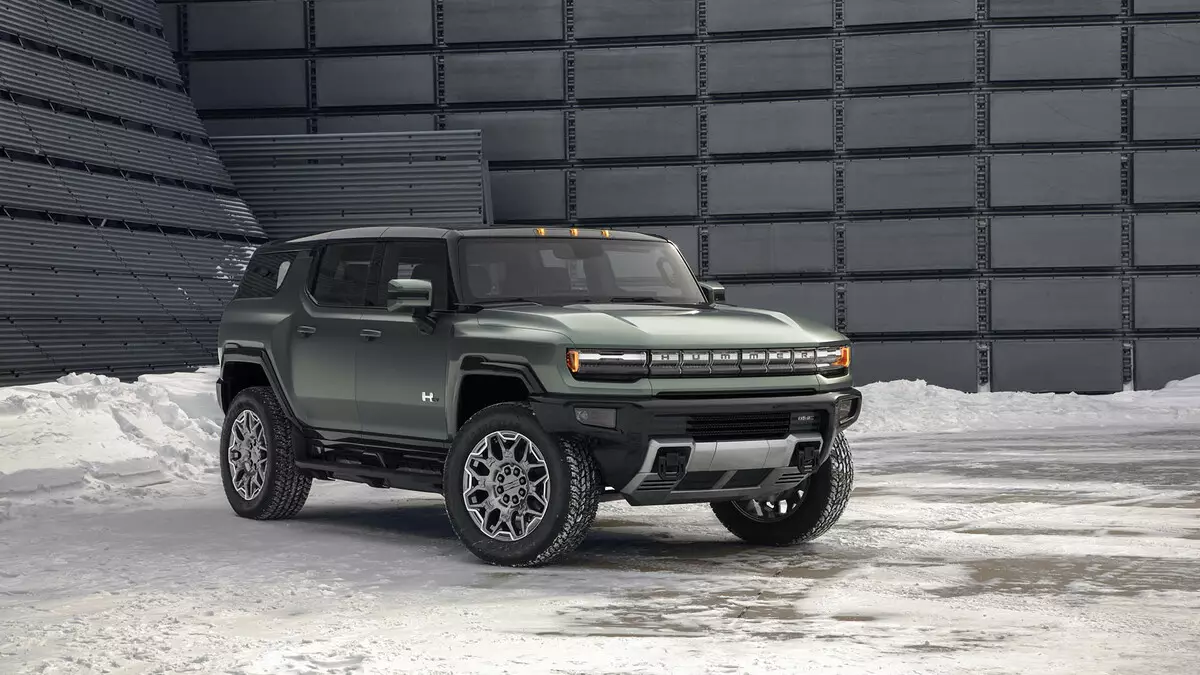 Photosost: SUV GMC Hummer EV SUV recevra une charge inversée 1175_3