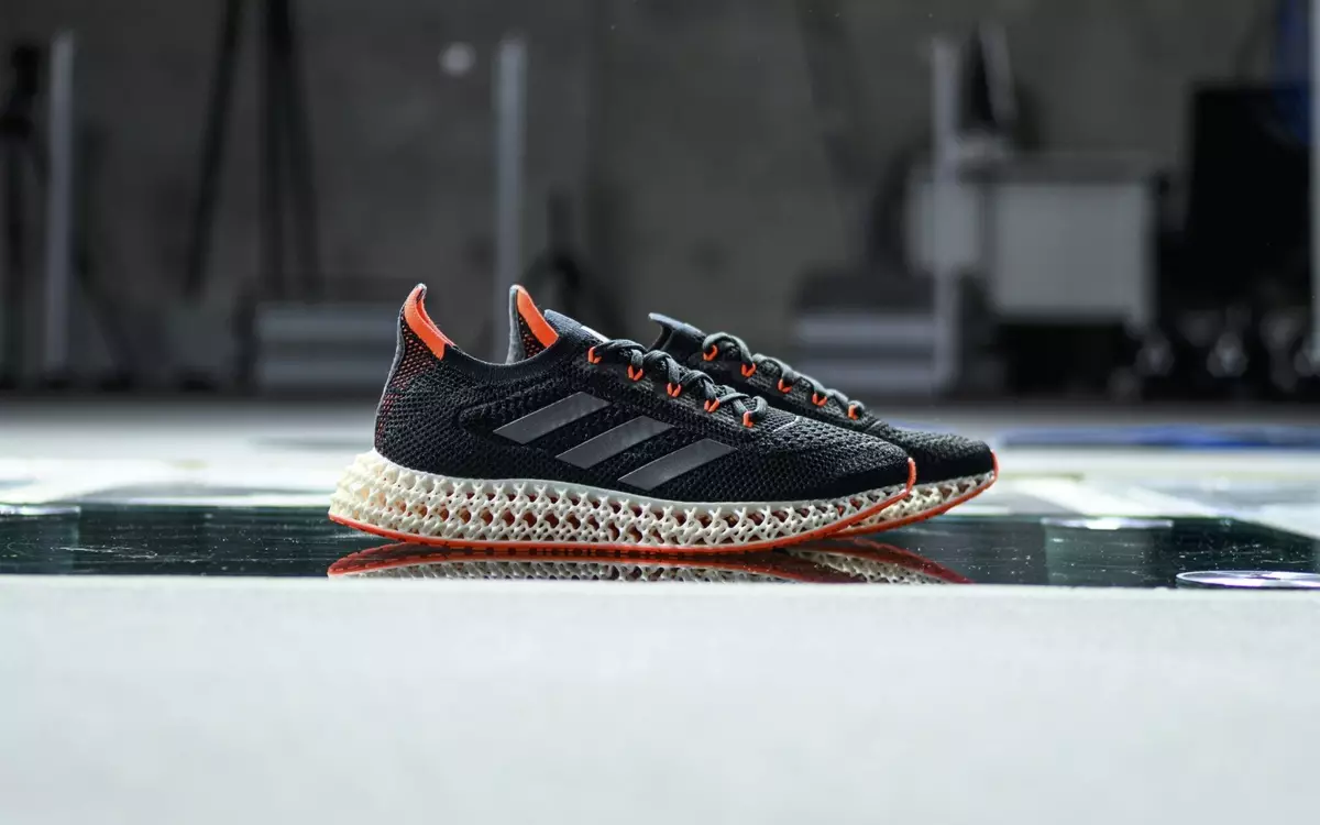 Adidas 4DFWD - تشغيل أحذية رياضية مع مطبوعة على طابعة ثلاثية الأبعاد وحيدة 1196_0