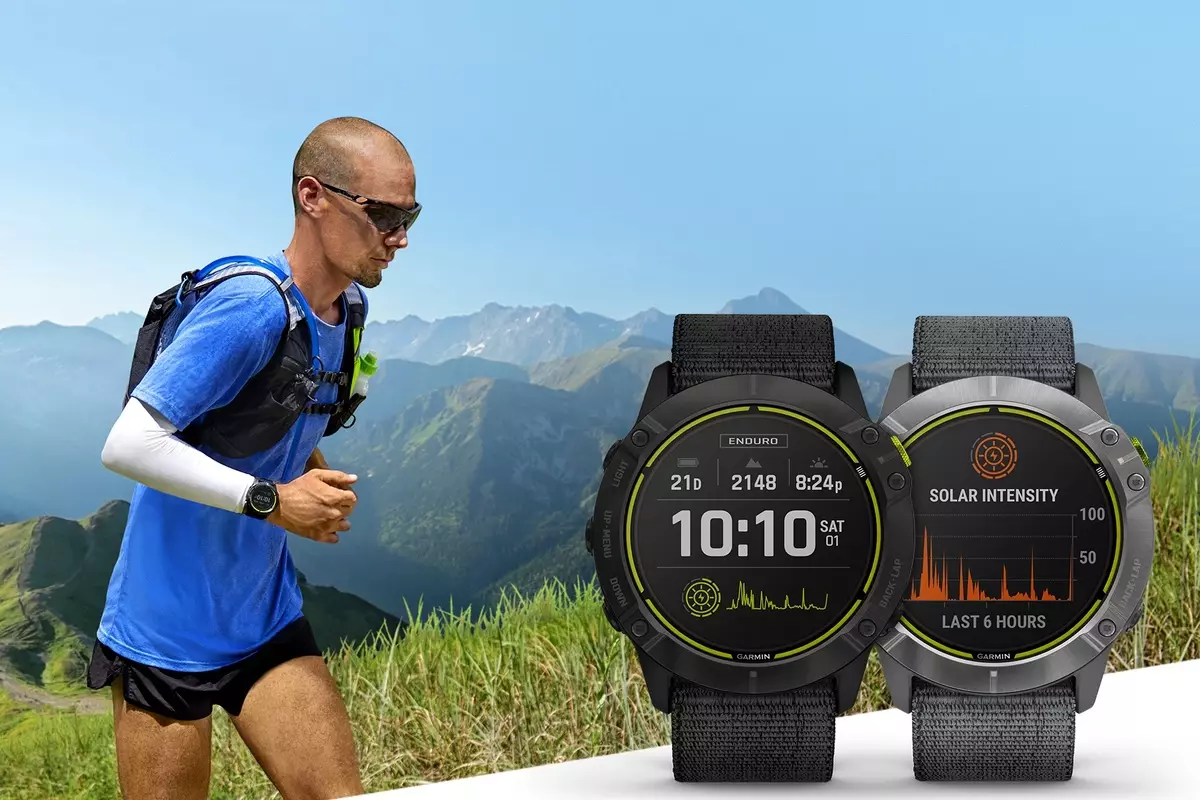 Deri në vitin e punës autonome: Garmin lëshoi ​​Watches Smart enduro 1349_0