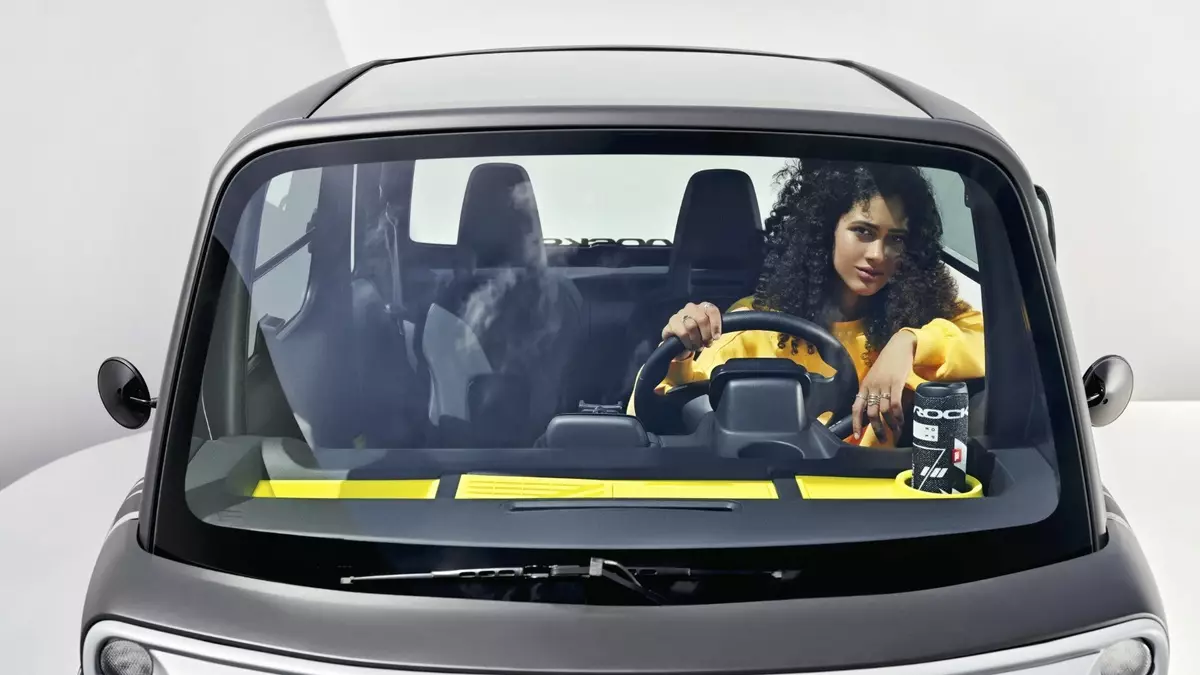 Opel معرفی سنگ ها: یک الکترود کوچک، که قادر به رانندگی نوجوانان خواهد بود 139_4