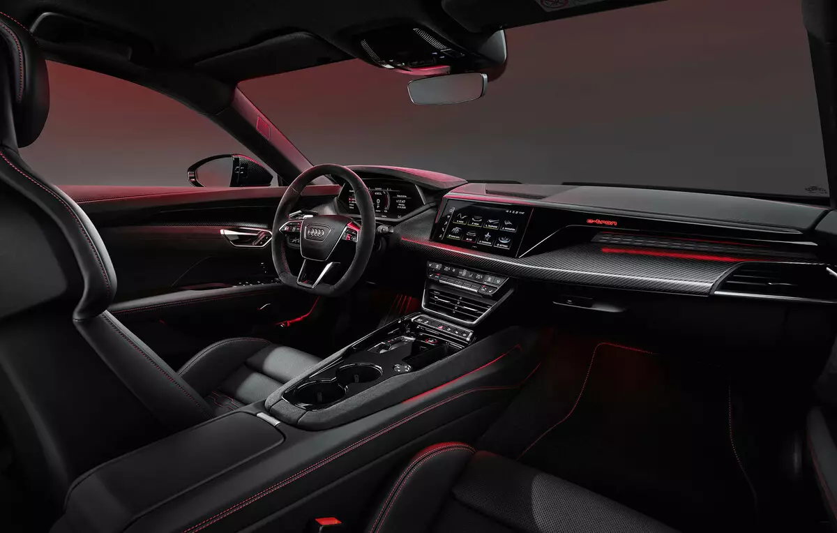 Racionálny prístup: Audi predstavila E-Tron GT Electric Sedan 1445_7