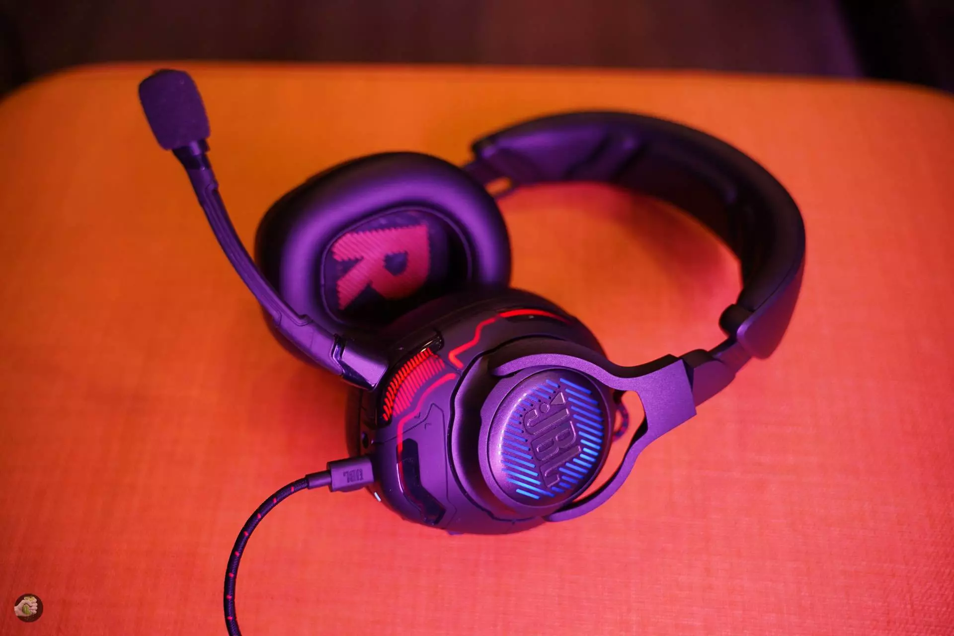 Uma visão geral do jogo Headset JBL Quantum 1636_1