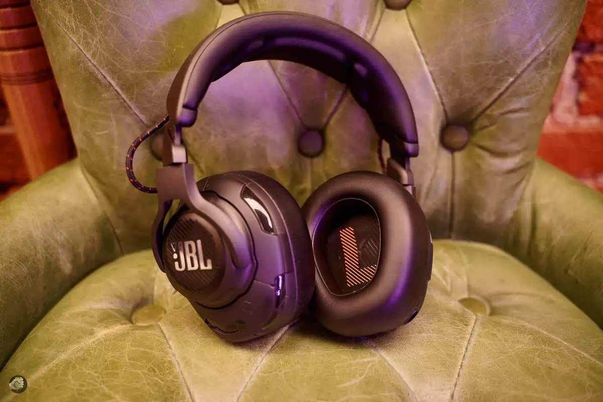 ພາບລວມເກມຫູຟັງ Jbl Quantum One 1636_9