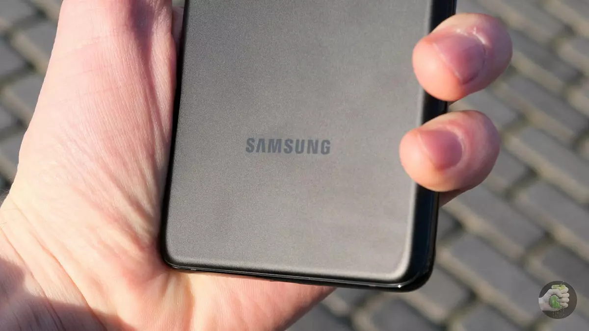 Огляд Samsung Galaxy S21 Ultra: перший ультимативний флагман року 1640_23