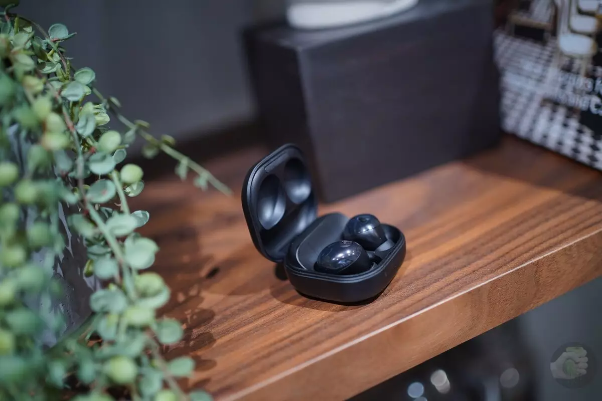 Prvý pohľad na Samsung Galaxy Buds Pro a Galaxy SmartTag tag 1686_4