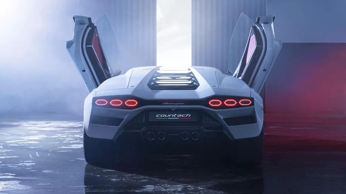 Photostost: Lamborghini го оживеа легендарниот број 183_3