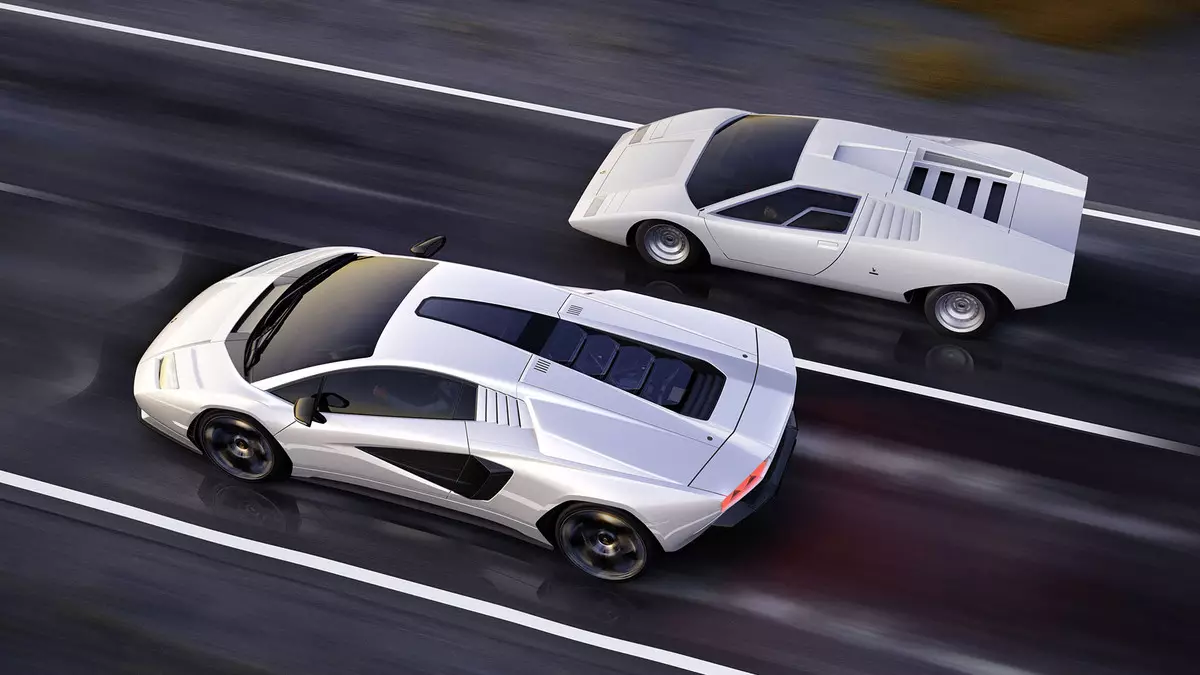Фотопост: Lamborghini адрадзіла легендарны Countach 183_8