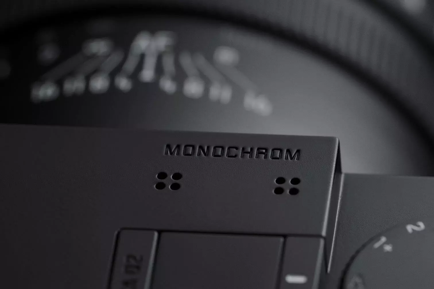 Vaikka: Leica Q2 MONOCHROME - Mustavalkoinen Fulfream 6000 dollaria 2078_3