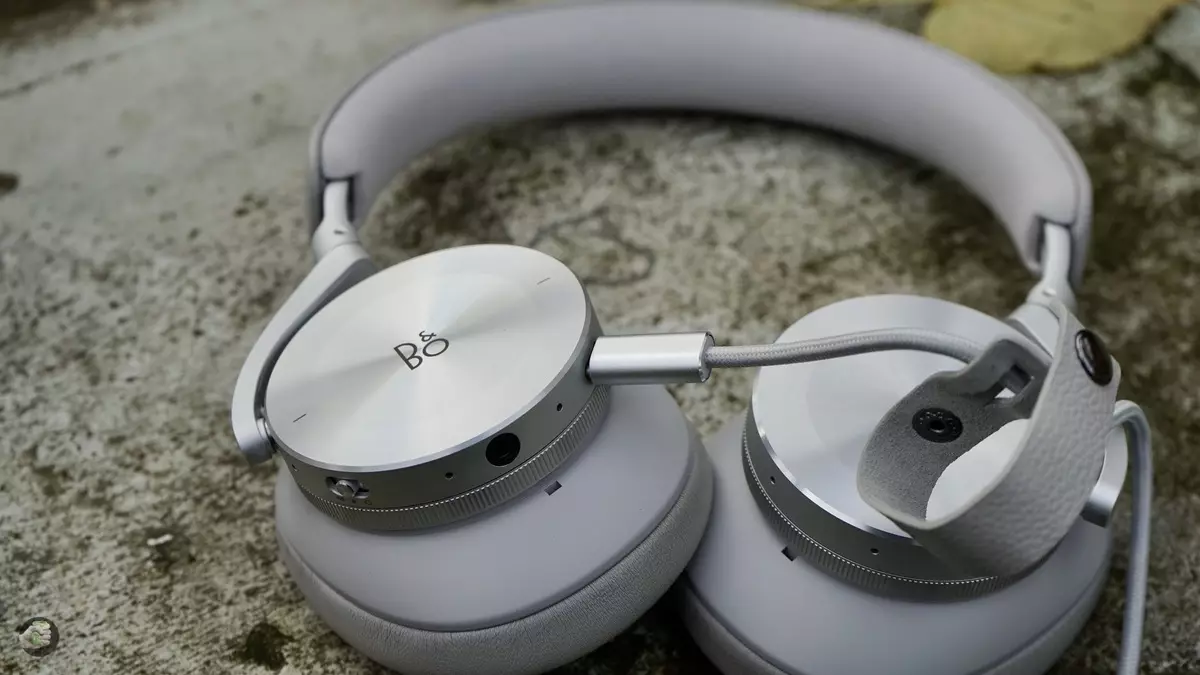 ባንግ & Olufsen BeoPlay H95 የጆሮ ክለሳ 2143_8