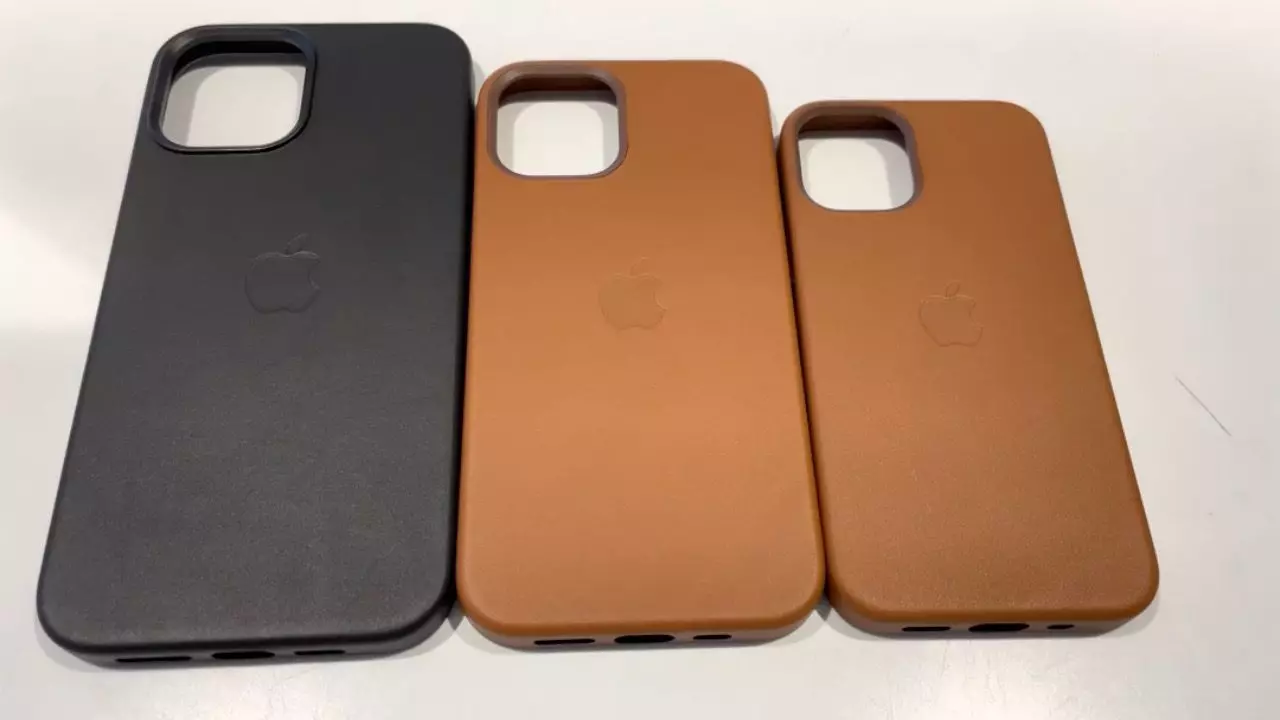Apple vydá MagSafe kožené kryty 2153_2