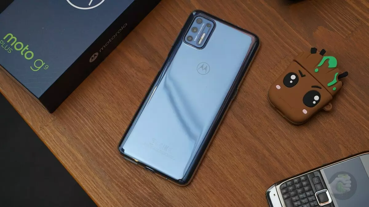Motorola G9 Plus Overview: Middle Giant 2228_1