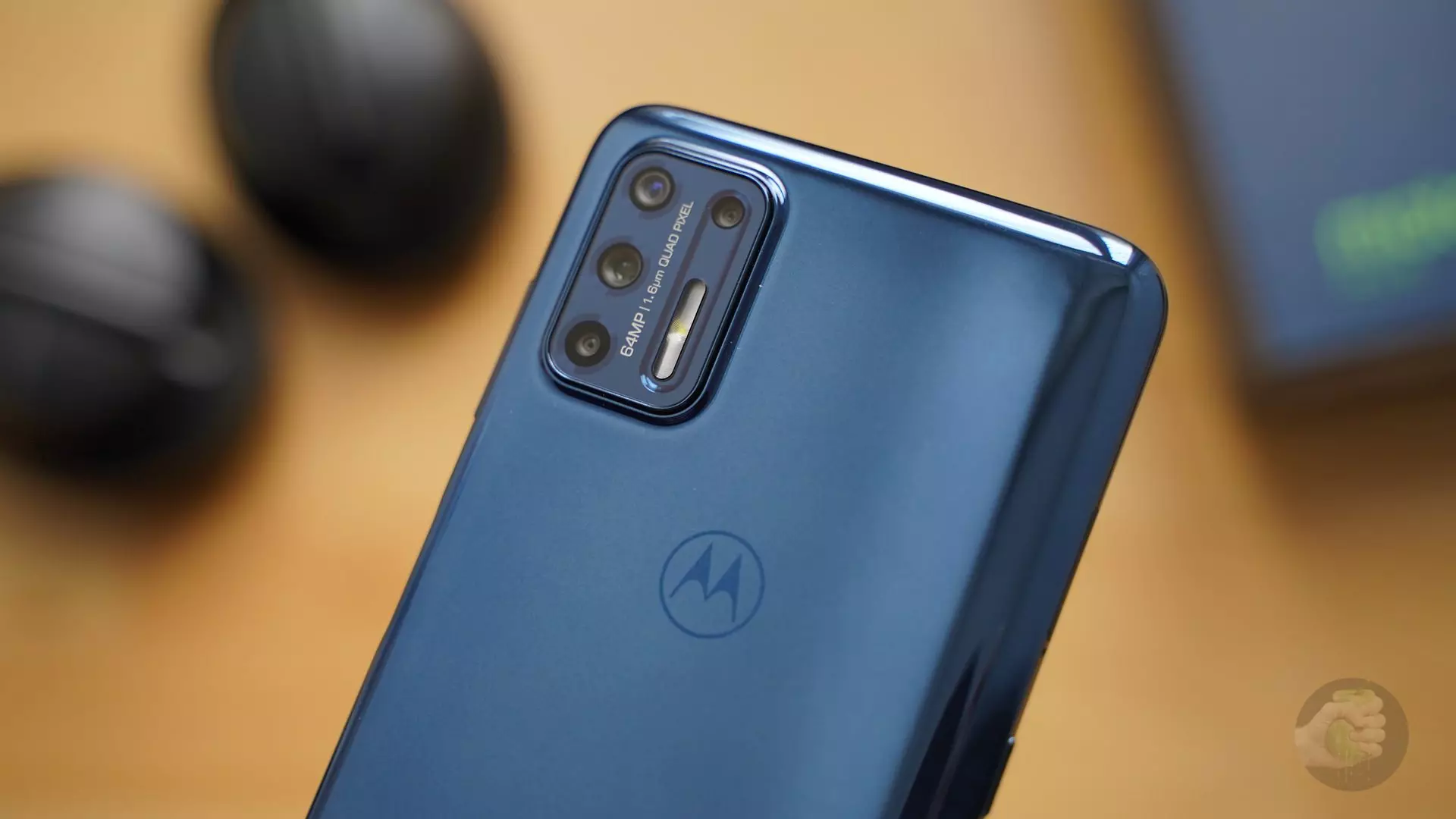 Motorola G9 Plus Общ преглед: средно гигант 2228_11