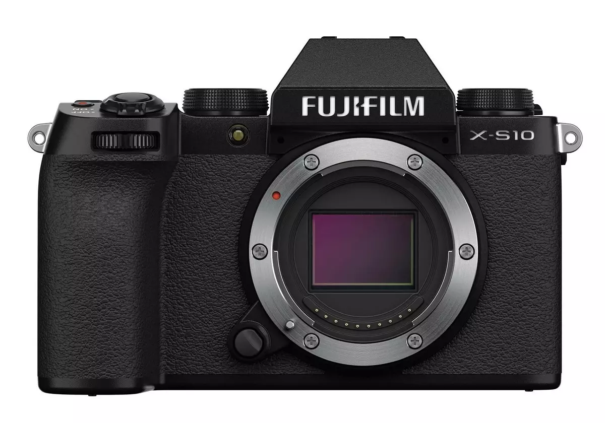 Ден нешто: Fujifilm покажа компактен огледало X-S10 со заменлива оптика 2234_7