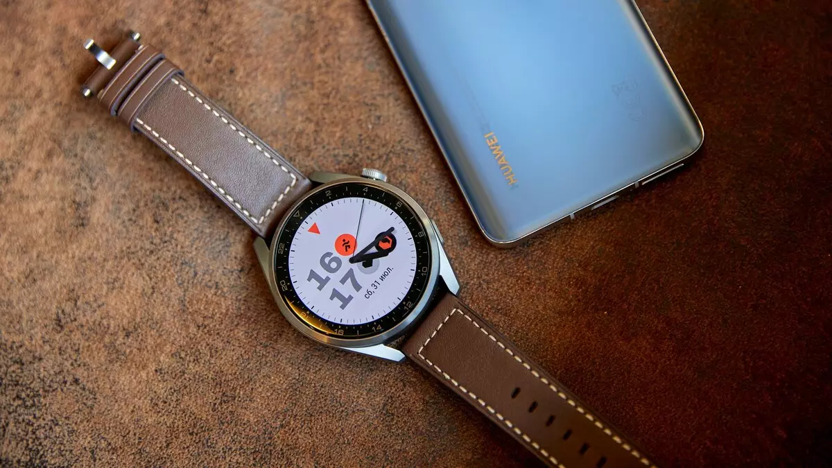 Huawei Watch 3 ክለሳ: Android እና ተስማምቶ OS ጋር ስልኮች ምርጥ 