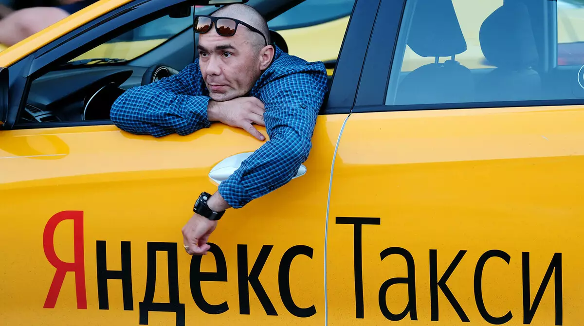 "Yandex" considerado, en que casos un taxi ou Creech é máis rendible para un coche persoal