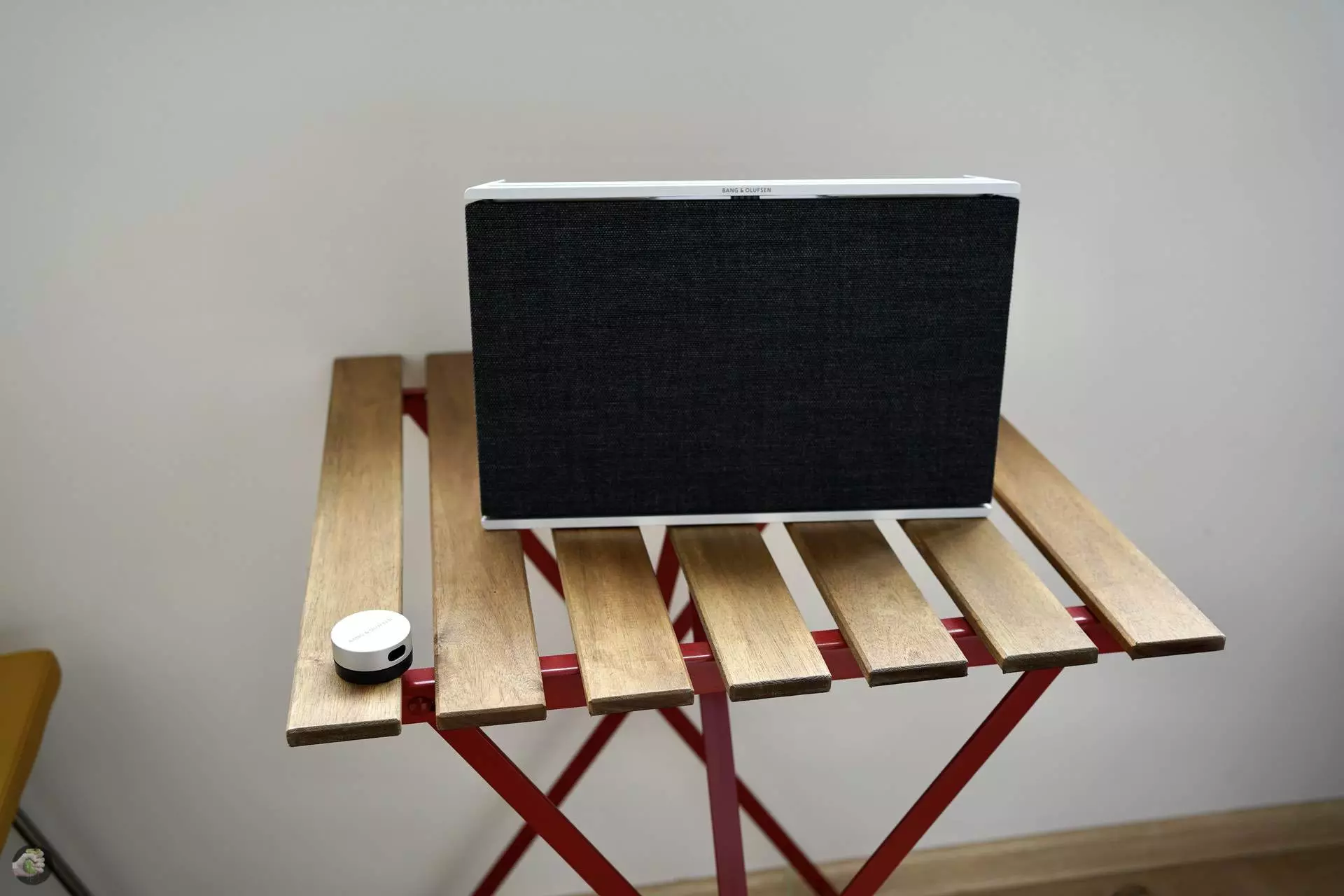 Bang & Olufsen Beosound Level Acoustic System Overview. 241_16