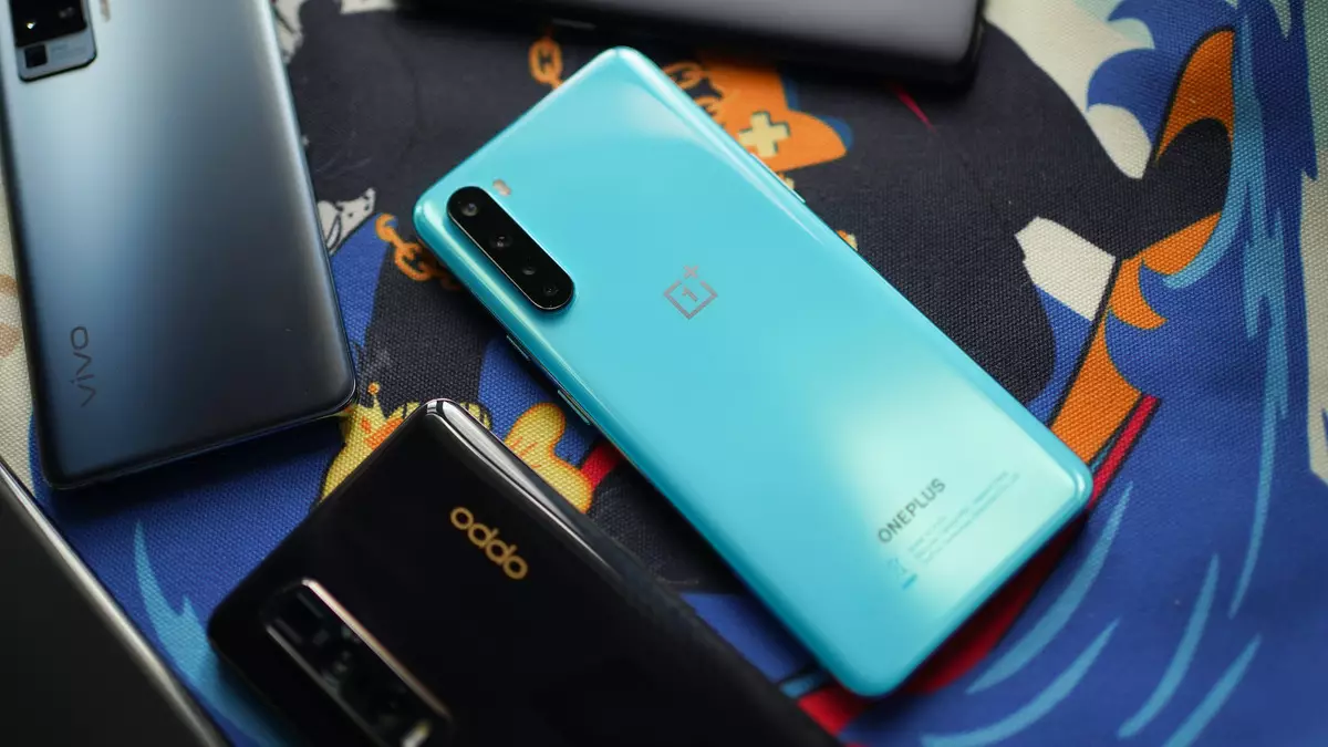 Преглед OnePlus Nord: Максимална рационалност 2526_0