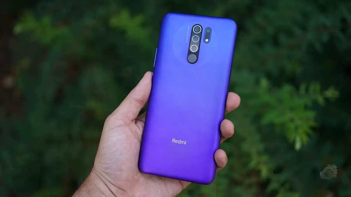 Ανασκόπηση Xiaomi Redmi 9: Statencer σε όλους τους κανόνες 2565_8