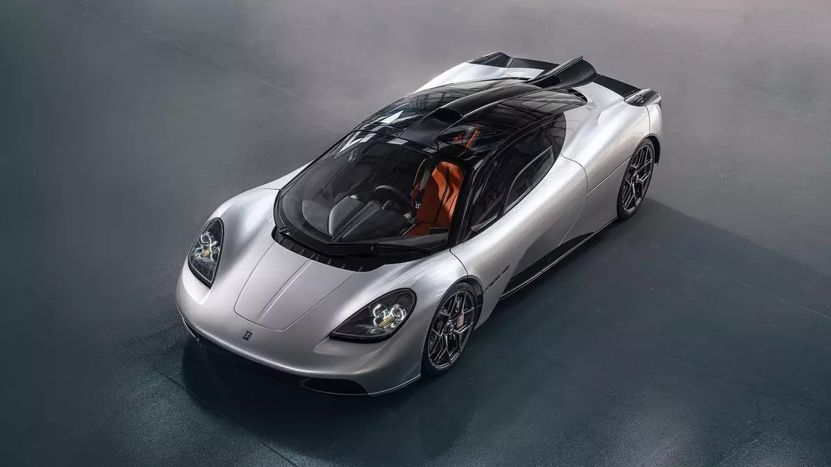 Gma T.50 hypercar ကိုပြသသည်။ ၎င်းသည် Power Steer စတီယာရင်နှင့်အတူဒဏ္ mc ာရီ McLaren F1 ၏ဆက်ခံသူဖြစ်သည် 2641_2