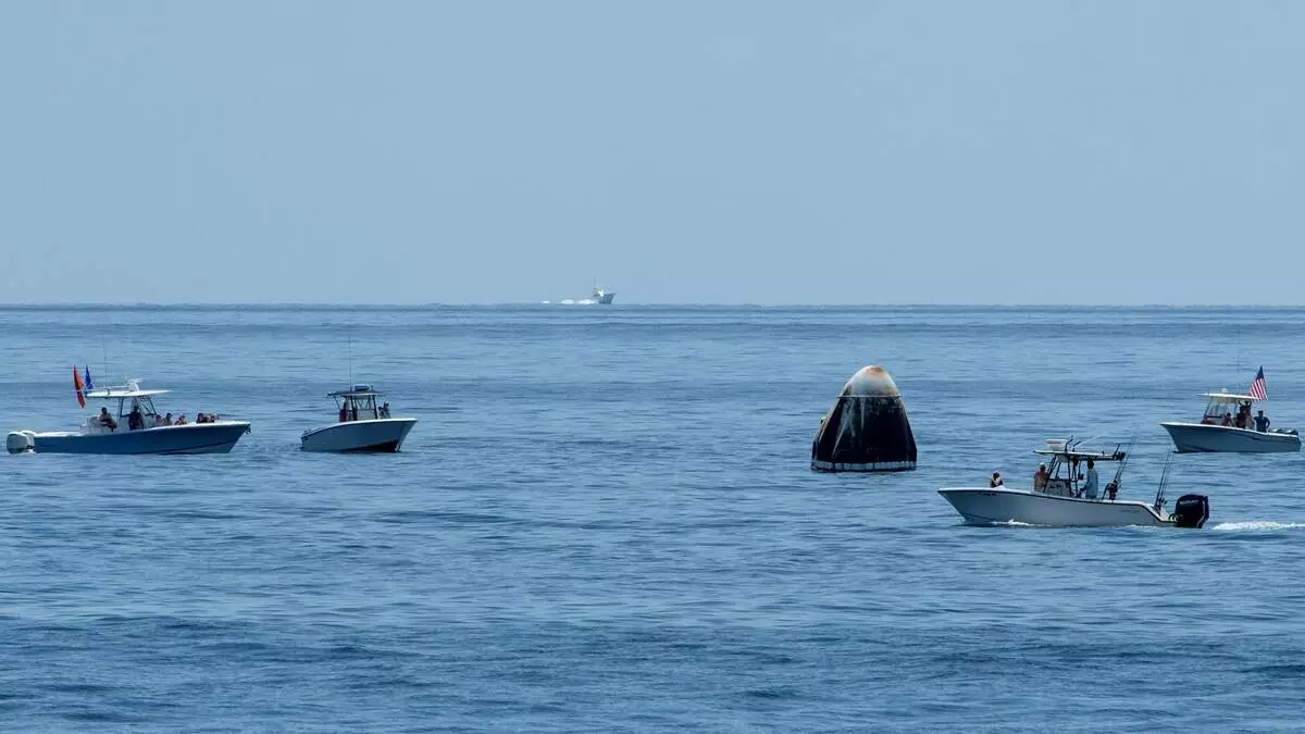 Kopalnica je delala: Spacex je uspešno zaključil prvi pilotni let Posajnega zmaja 2675_0