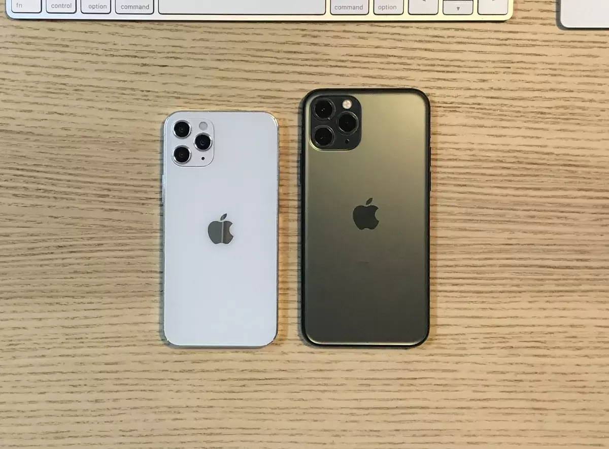 O layout do iPhone 12 foi comparado com SE e 7 - o tamanho Amazes! 2834_3