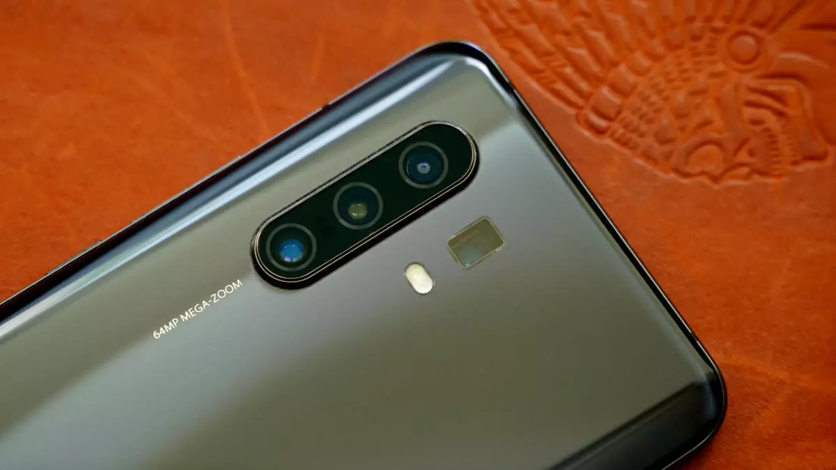 Ringkesan Vivo X30 Pro: Megakaese Exotic