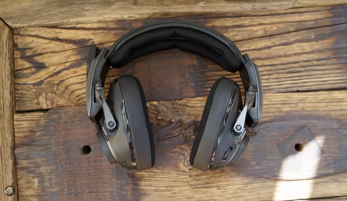 Sennheiser GSP 670 თამაშის Headset მიმოხილვა 2929_2