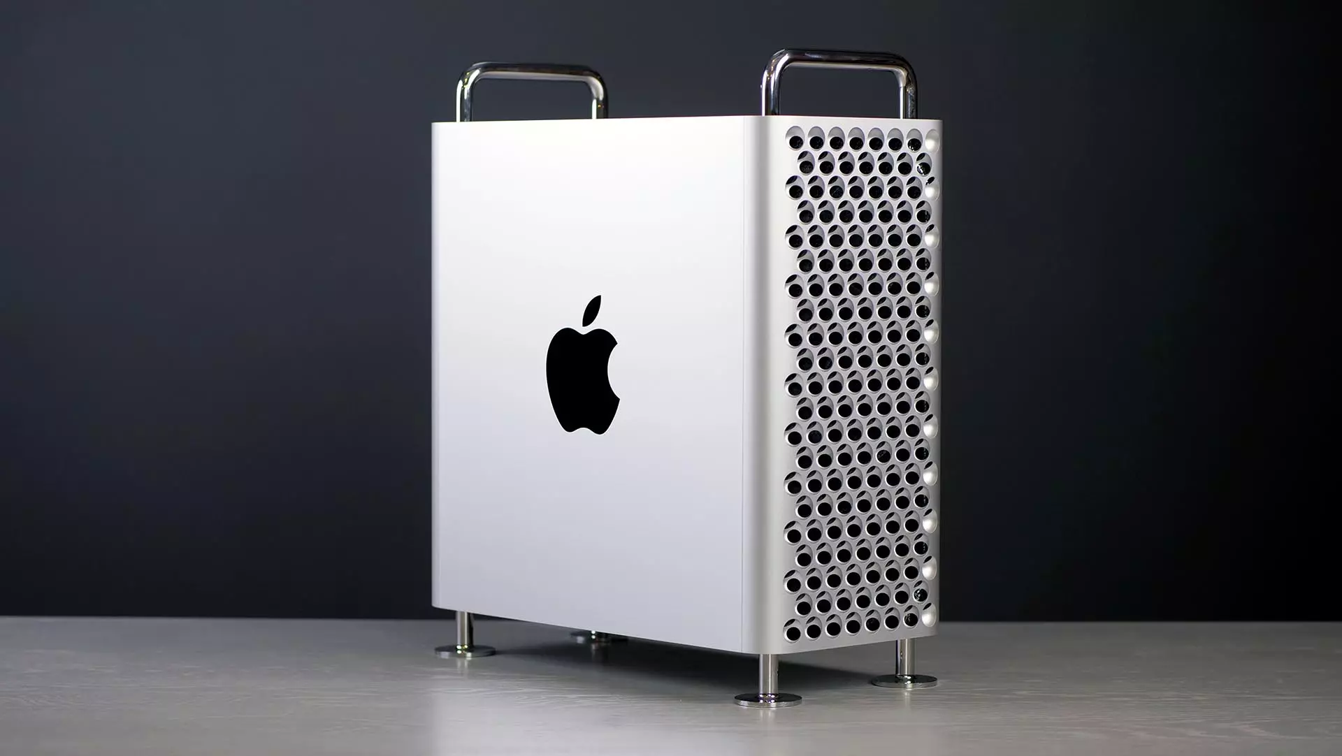 Next year Mac Pro will be released with the Intel Ice Lake processor