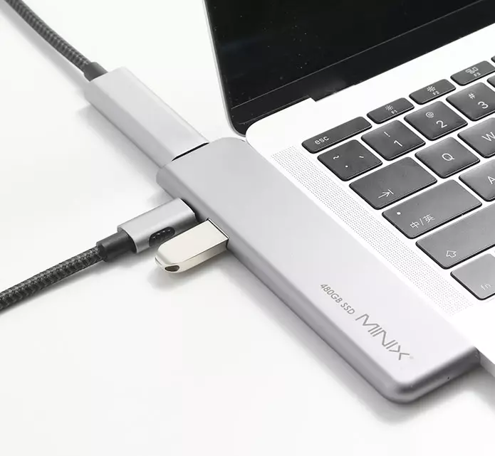 Voeg toe aan de winkellijstadapter met ingebouwde SSD voor MacBook Pro 2982_4