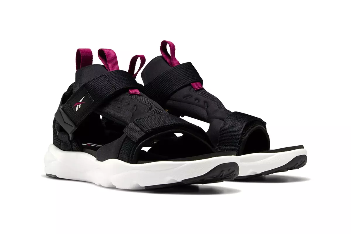 Thug Reebok isteach sandals Furylite