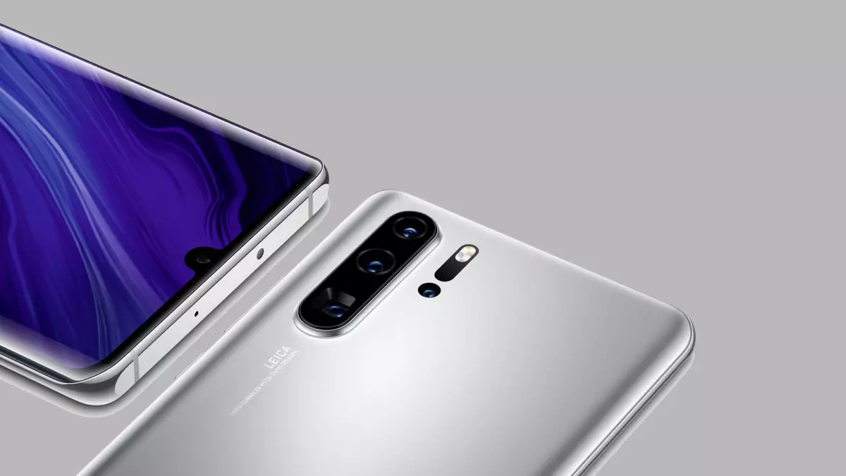 "Huawei" pristatė naują seną pavyzdinę P30 Pro su "Google" paslaugomis