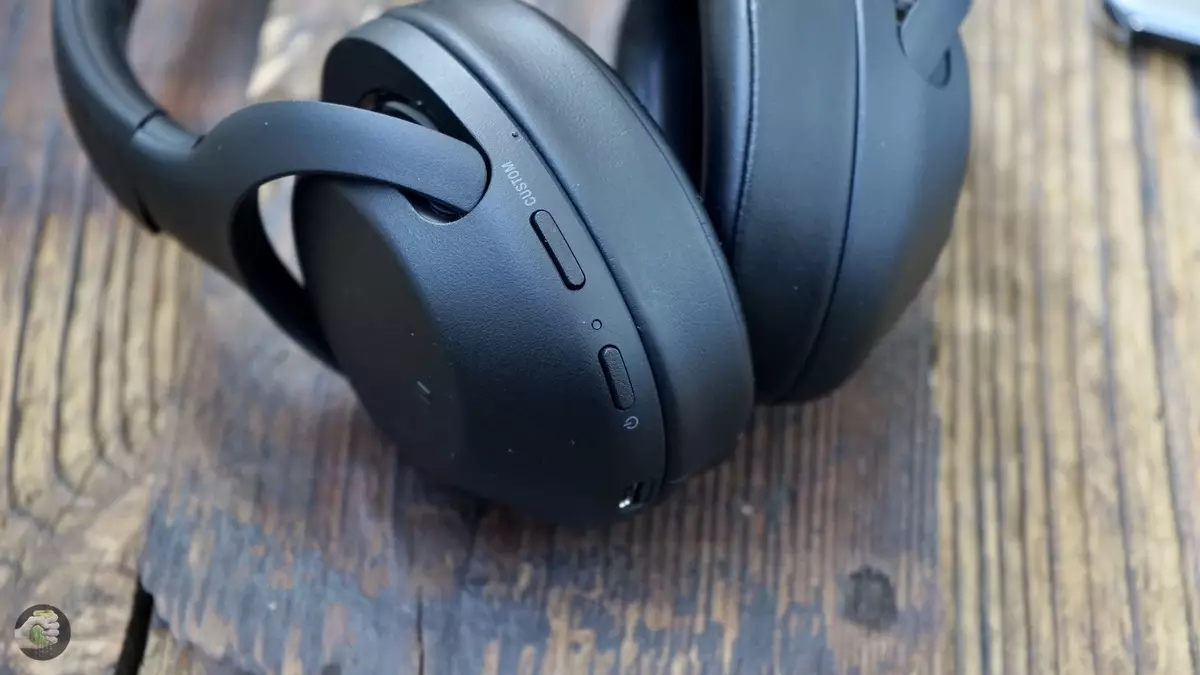 Sony Wh-XB900N Headphone Review 3184_6