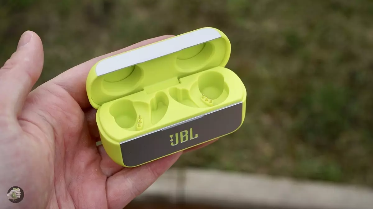 JBL refletir a revisão de fone de ouvido de fluxo 3277_6