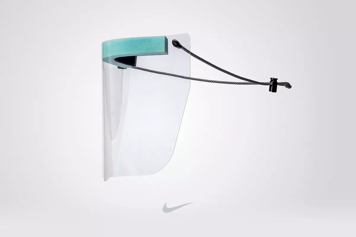 Nike launched the production of protective screens for doctors 3320_0