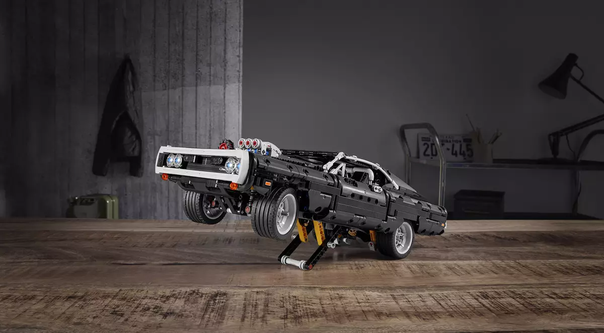 LEGO_DODGE1.