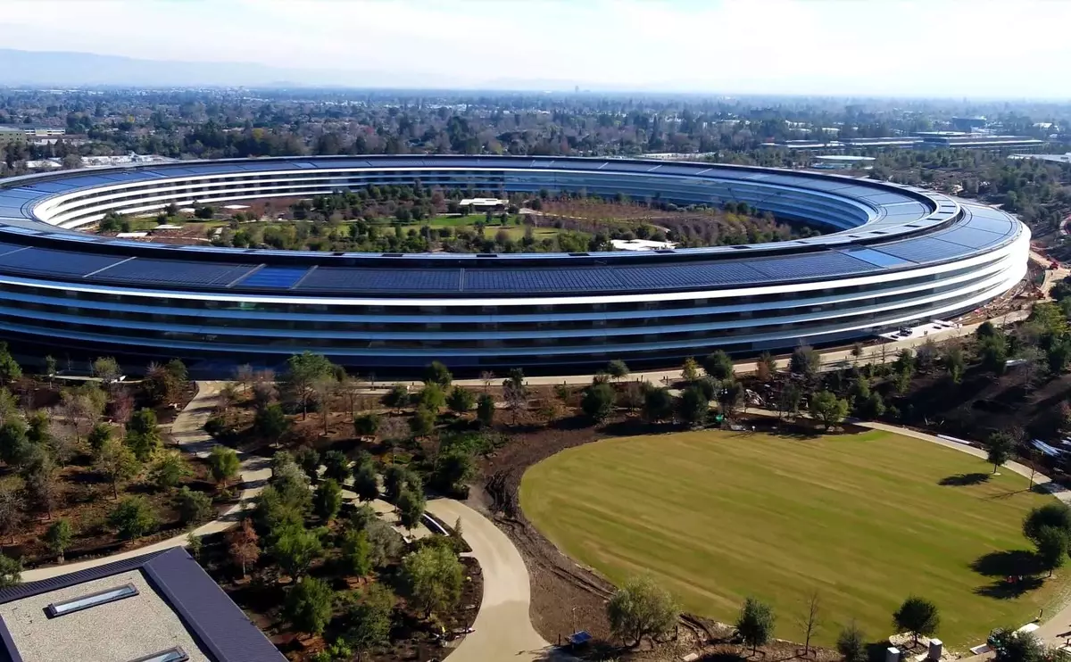 Apple traduit les employés en opération à distance