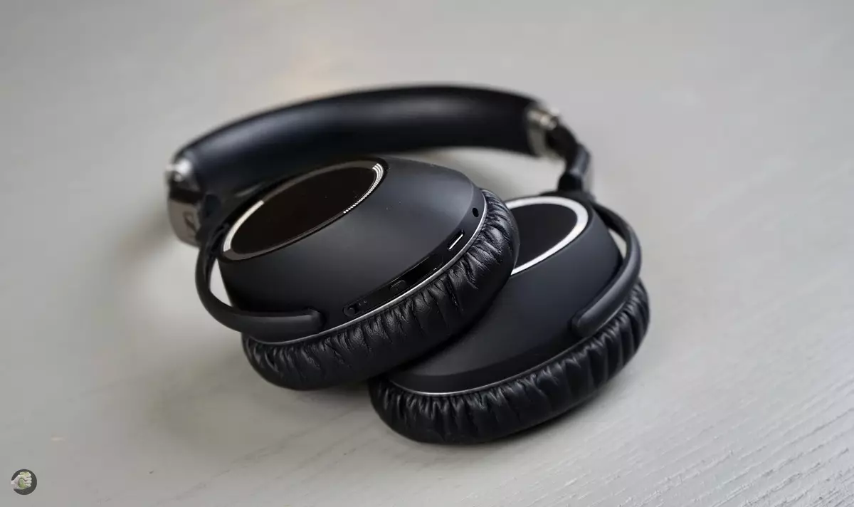 Sennheiser PXC 550 Travel Headsphone шолуы (бірінші буын) 3731_4