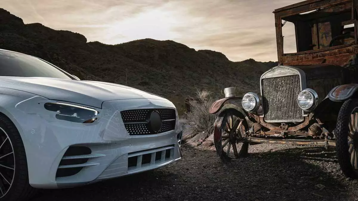 Lo mejor para la semana: Mercedes con una extraña rueda y Apple Pro Exhibir XDR para 380 mil rublos 3775_0