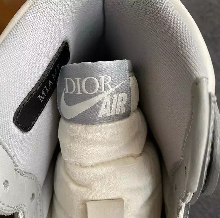 I-Dior x Air Jordan 1 - Ama-Sneaker ngo- $ 2000 3830_6