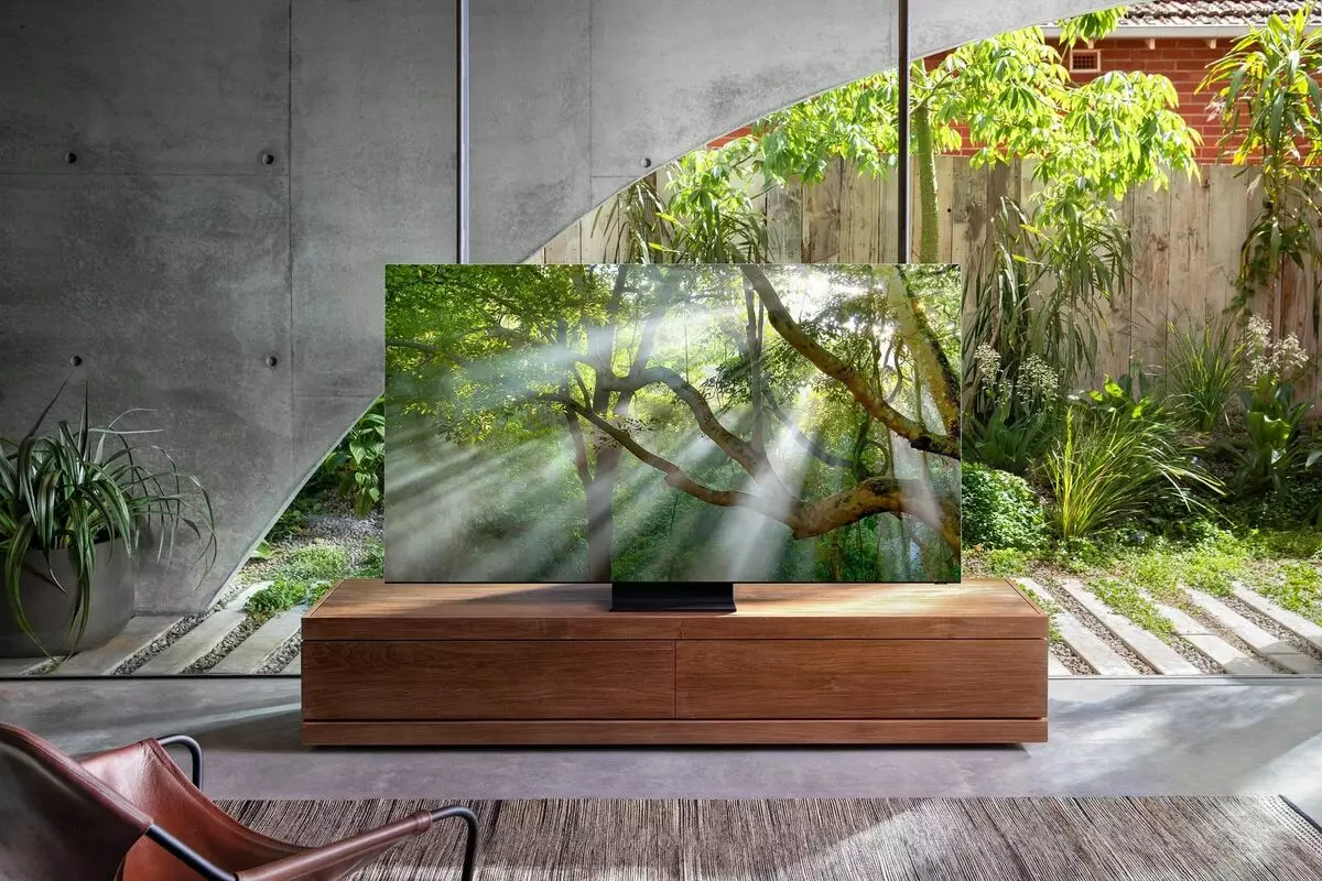 Samsung tħabbar raffless 8k TV