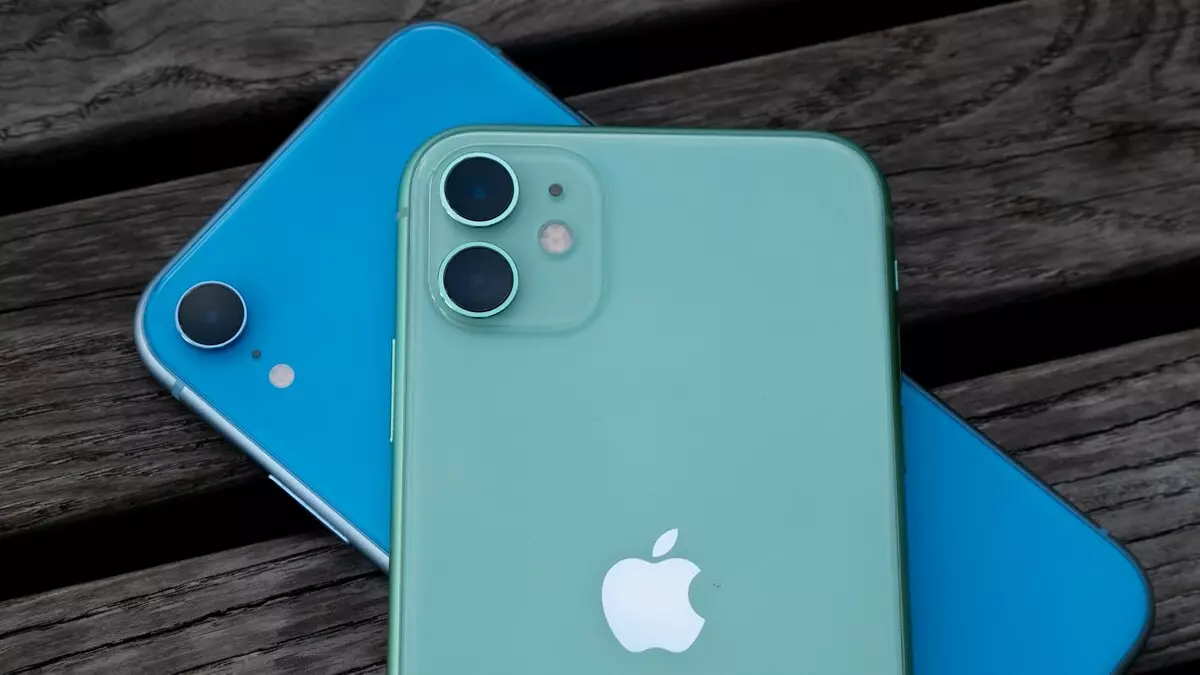 «Չհաջողվեց» iPhone XR- ը աշխարհի ամենաշատ վաճառված սմարթֆոնն է: 3952_1