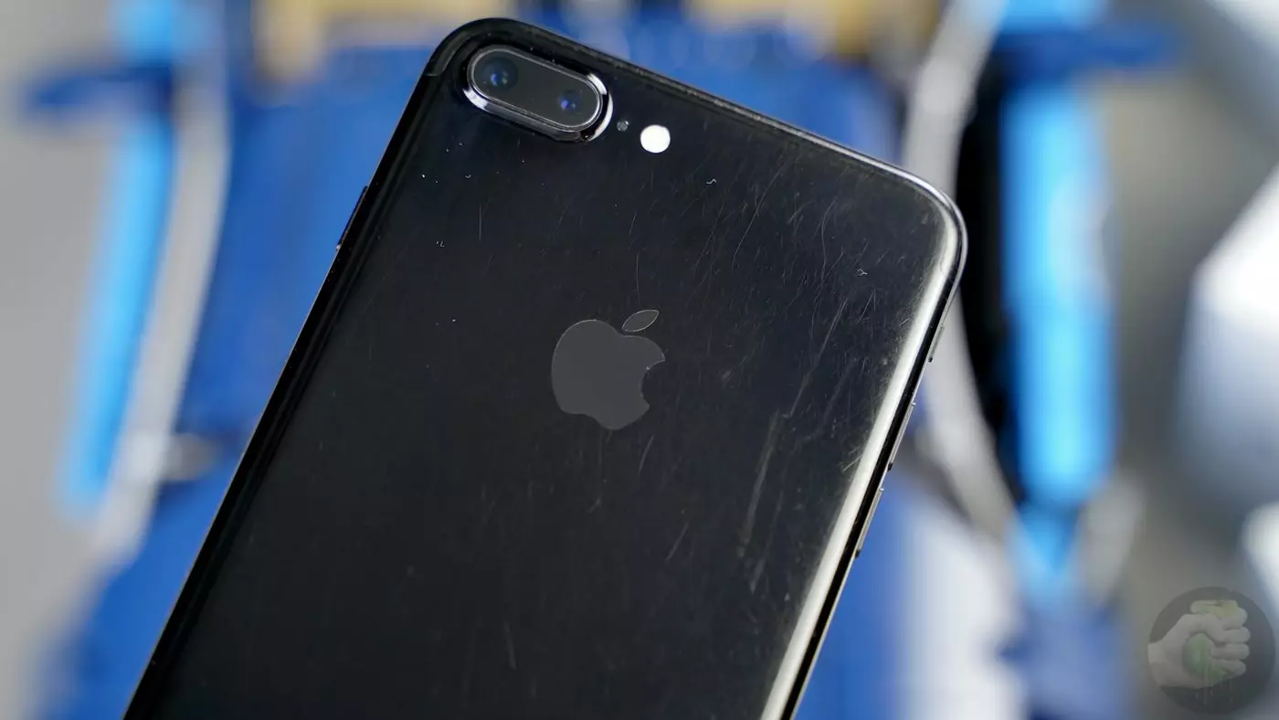 2019'un sonunda iPhone 7 hakkında 4112_6