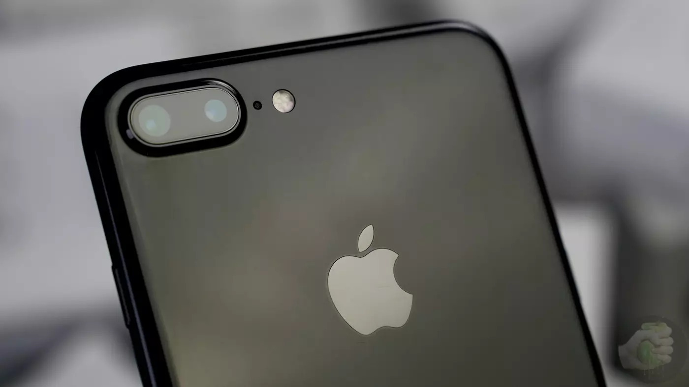 2019'un sonunda iPhone 7 hakkında 4112_7